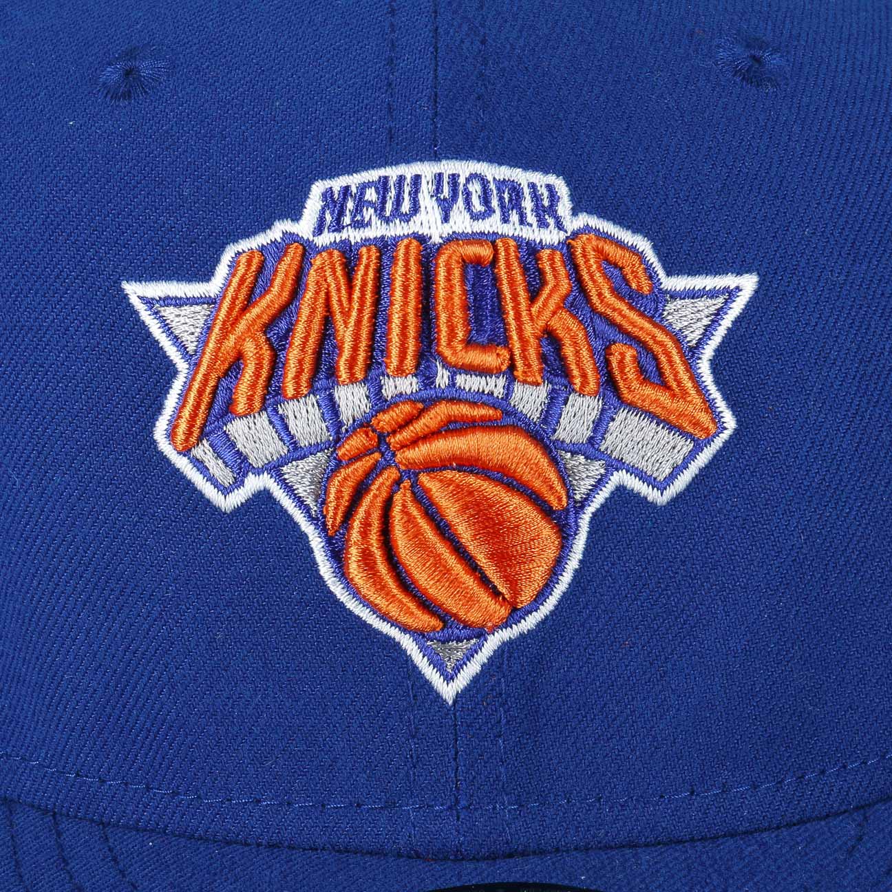 59Fifty Patched Team Knicks Cap by New Era - 17,95